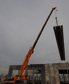 50,000lb Precast Concrete Building Erection - Northwest Crane Service