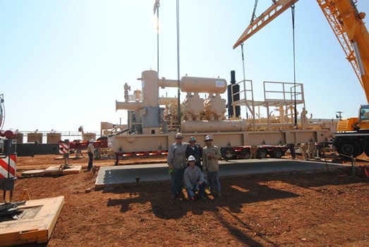 Tandem Crane Gas Compressor Set in Geary, OK - Northwest Crane Service